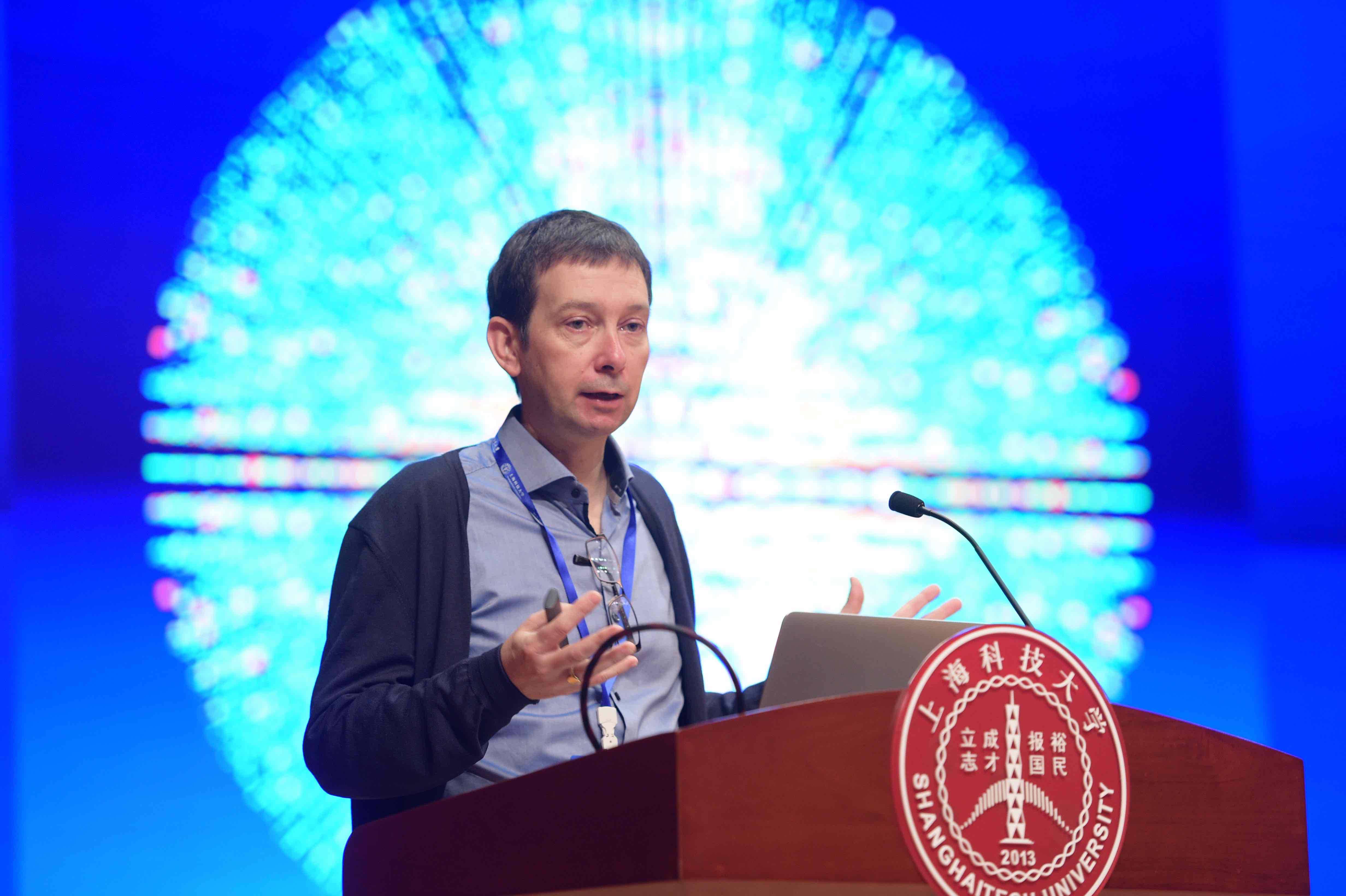 Henry Chapman Gives ShanghaiTech Lecture